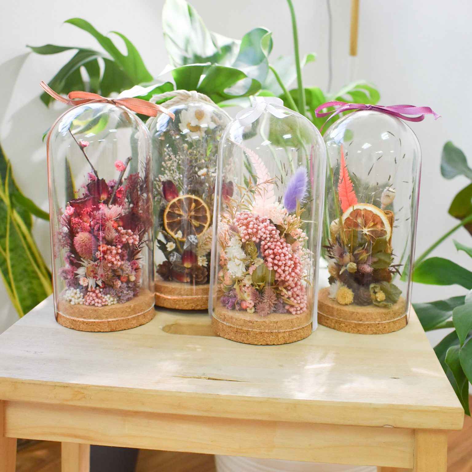 Dried flowers workshop – Tall glass dome $80/pax – Craftsforgreen